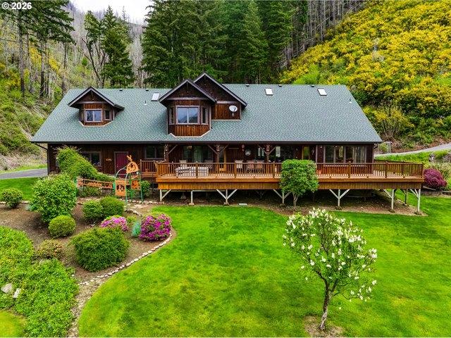49985 McKenzie Hwy, Vida, OR 97488