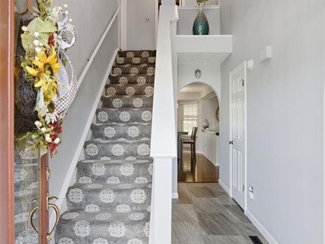 4998 Summit Dr