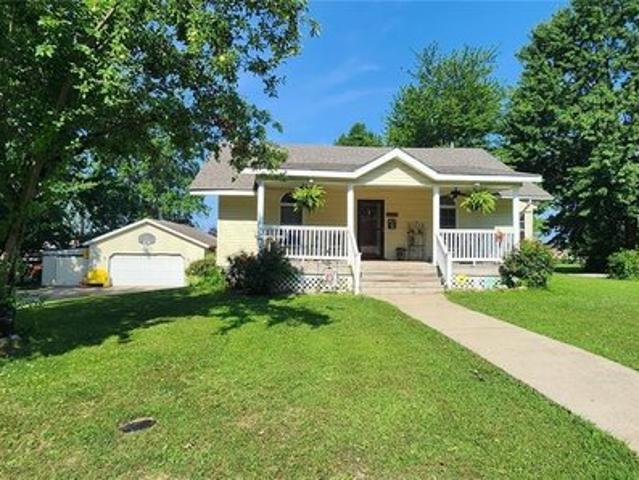 4999 College Ave, Hannibal, MO 63401