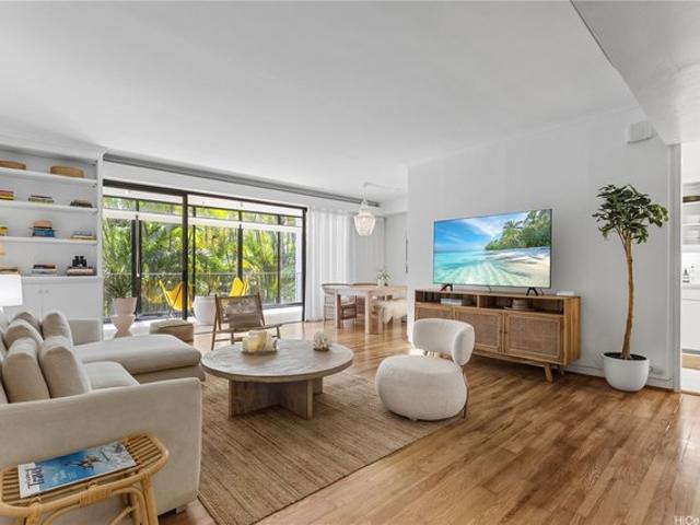 4999 Kahala Ave Apt 250, Honolulu, HI 96816