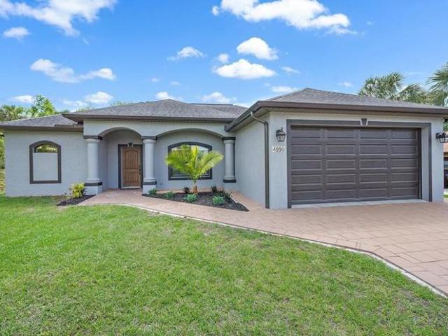 4990 Brickell Dr, North Port, FL 34286