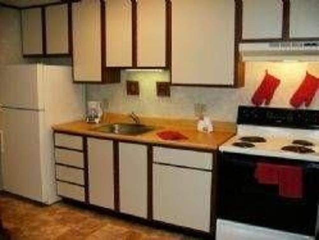 $499 / 1br VILLA STYLE LIVING BRUNSWICK, GA