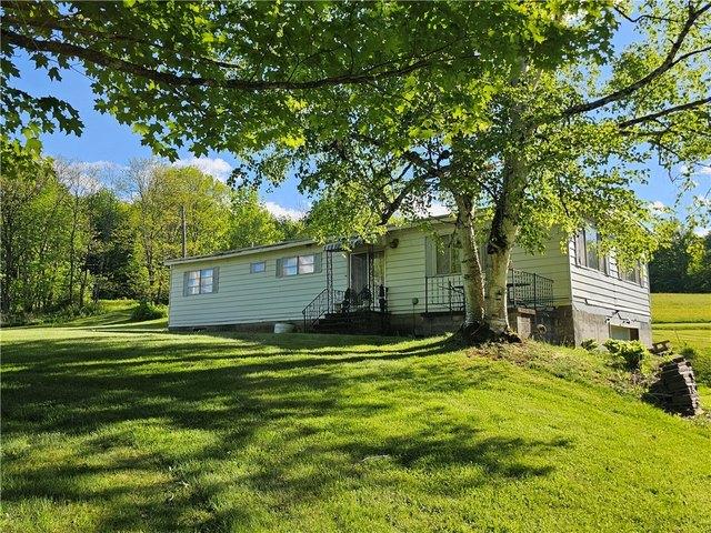 499 Corbin Rd, Oxford, NY 13830