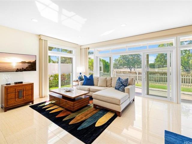 499 Kealahou St Unit 5, Honolulu, HI 96825