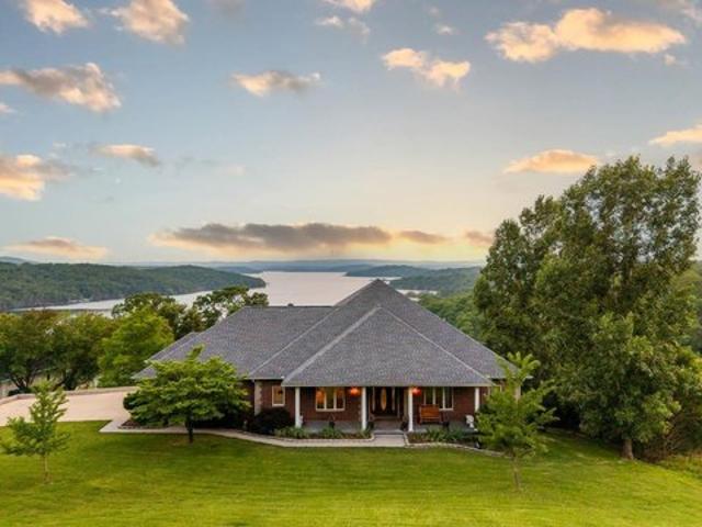 499 Noe Creek Rd, Mountain Home, AR 72653