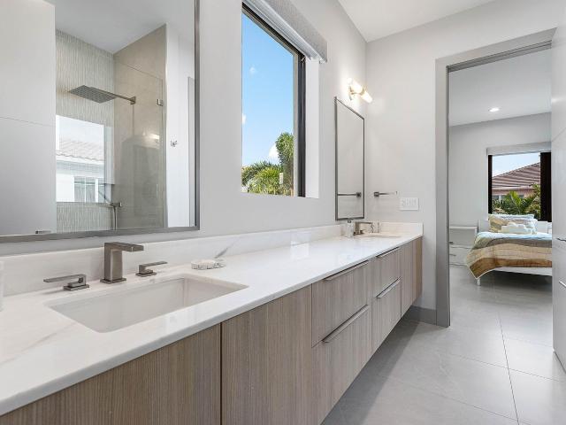 499 NE 4th St, Boca Raton, FL 33432 | MLS #R11114
