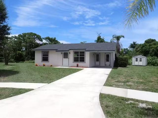 499 NE Elmore St, Port Saint Lucie, FL 34983 MLS RX 10996950