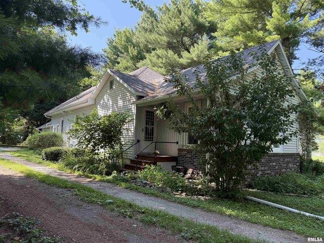499 S Front St, Bushnell, IL 61422
