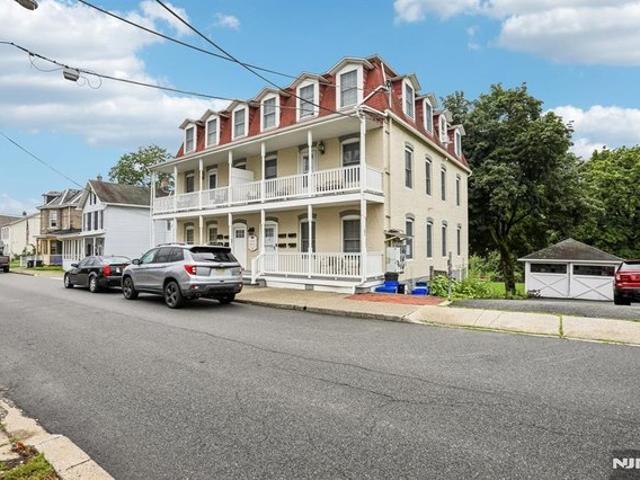 49 51 Wall St Apt 4, Rockaway Boro, NJ 07866