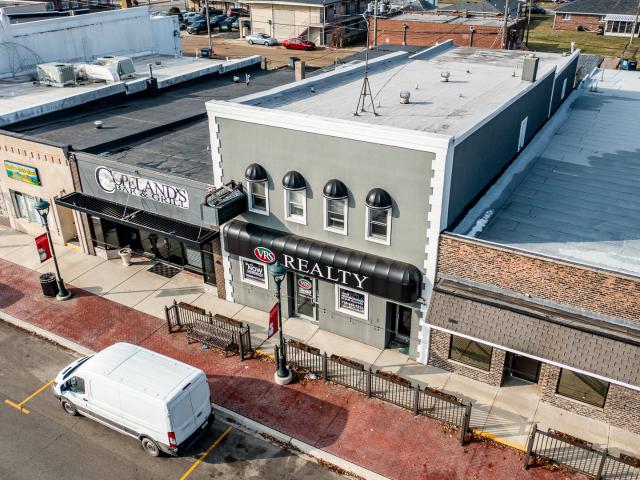 49 63 N Main Street