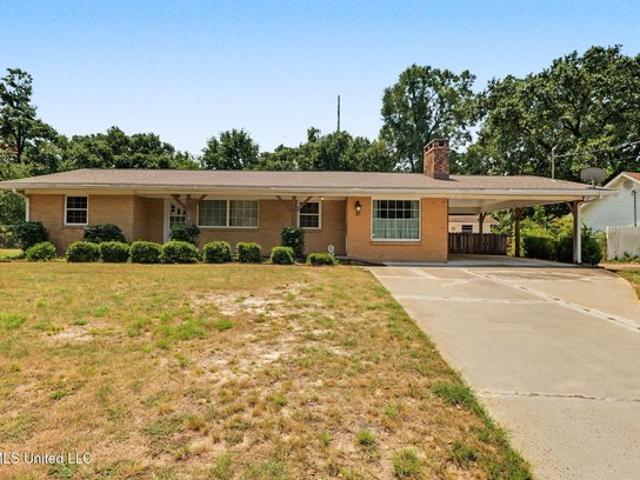 49 30th St, Gulfport, MS 39507