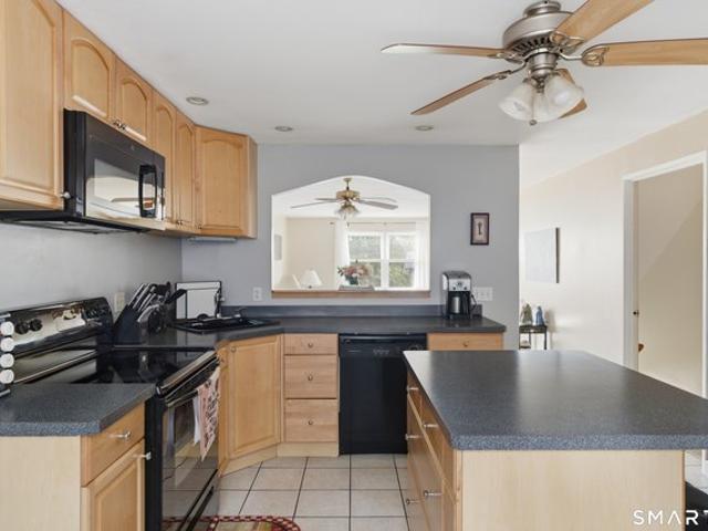 49 Terrace Gdns Unit 49, Wallingford, CT 06492
