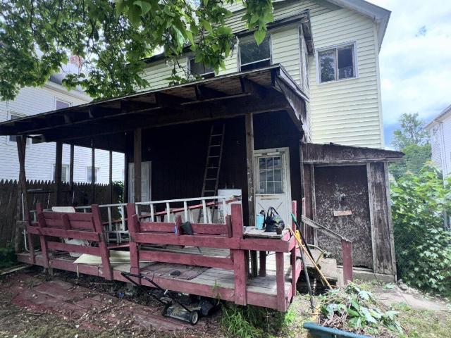 49 Van Buren Avenue