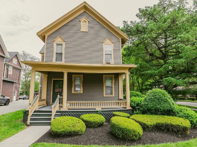 49 Vick Park A