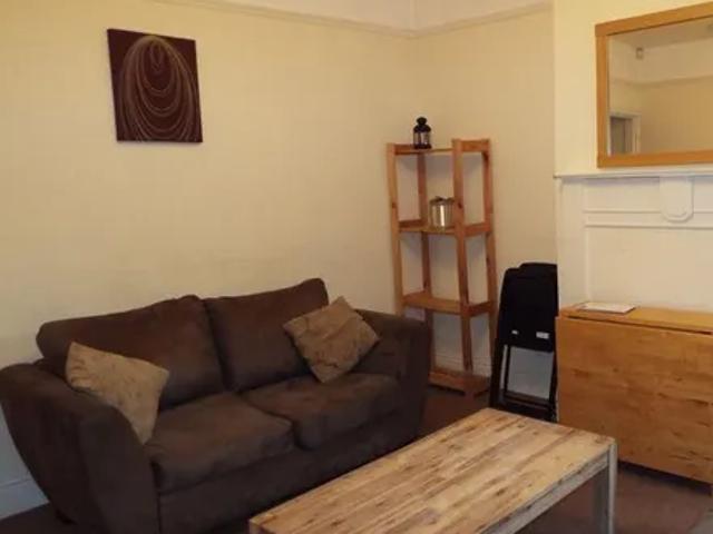 49 Warwards Lane, Stirchley, B29 7RA, United Kingdom | 4 bed townhouse for rent #16194423 | Rentberry