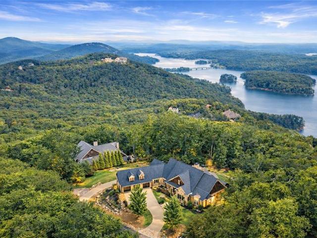 49 Waterside Drive SE