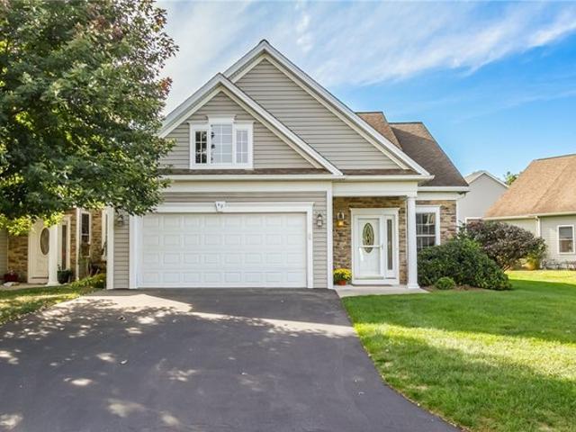49 Waterworks Dr, East Rochester, NY 14445