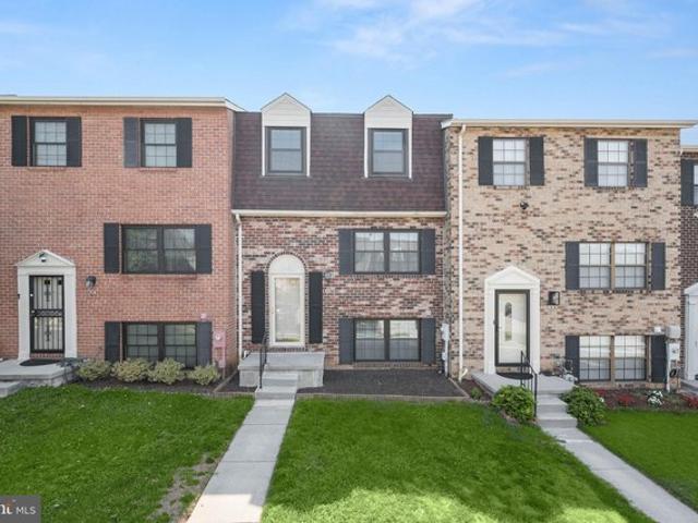 49 Winslow Park Dr, Catonsville, MD 21228
