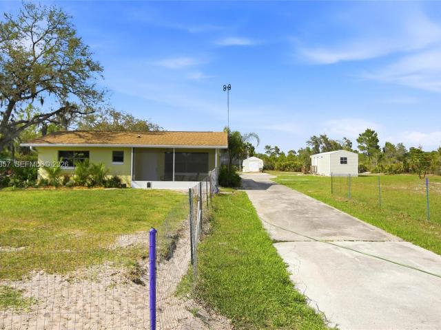 49 Williams Rd, Lake Placid, FL 33852 | MLS #A11989 | Compass