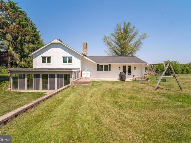 49 Willow Creek Road