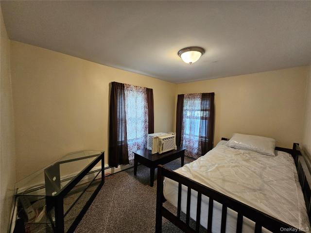 49 Beacon Street Upper Apartment