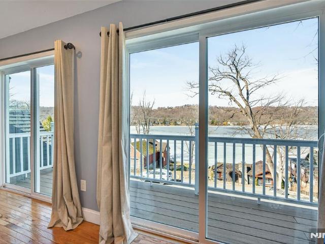 49 Birch Parkway