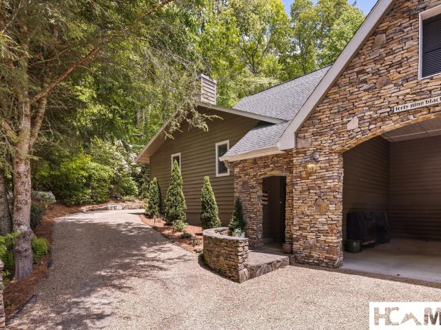 49 Blackberry Lane