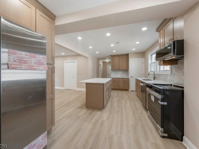 49 Caldwell Pl