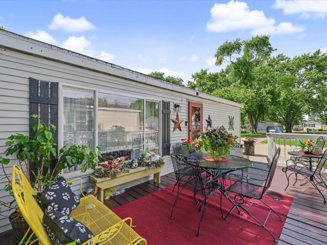 49 Coachman Drive