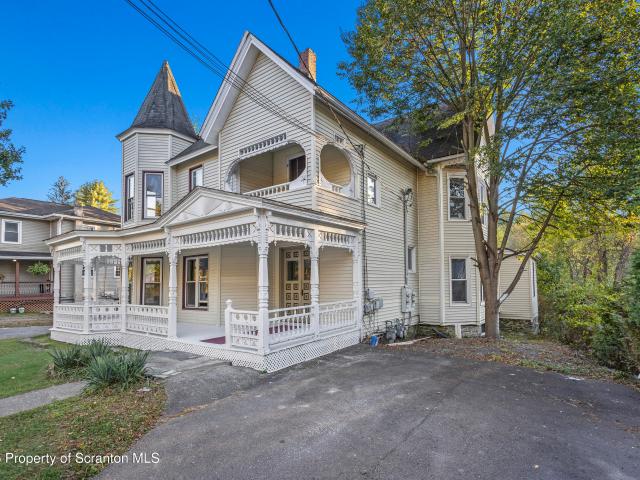 49 College Ave, Factoryville, PA 18419 | MLS #SC255238