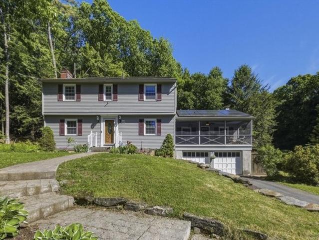 49 Country Way, Northampton, MA 01062