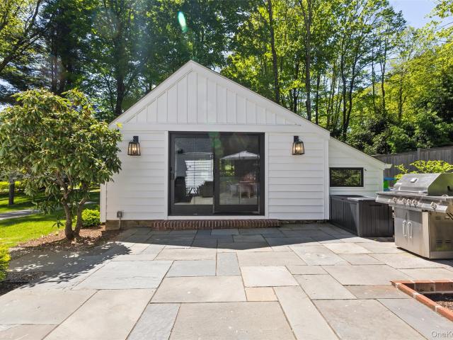 49 Clinton Road