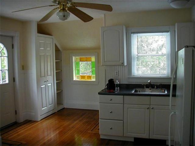 49 Dean Ave, Unit 2, Franklin, MA 02038 | MLS #73507 | Compass