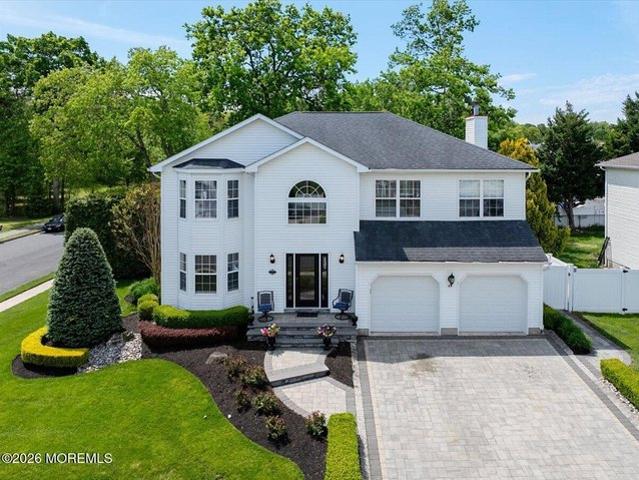 49 Diamond Ln, Howell, NJ 07731