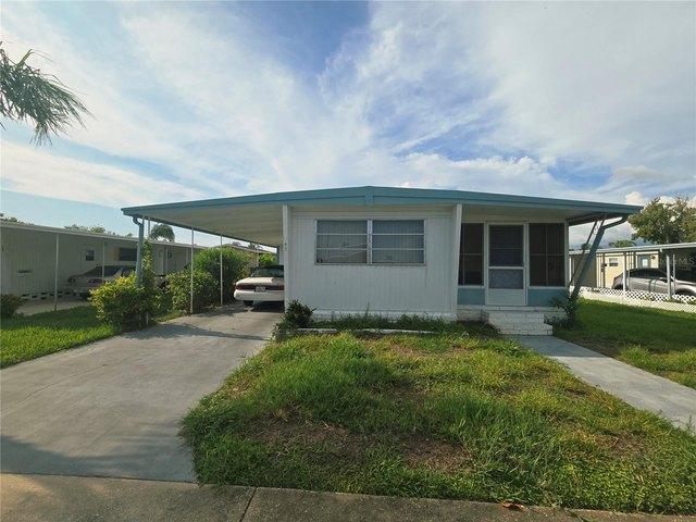 49 Drury Ln, Tarpon Springs, FL 34689