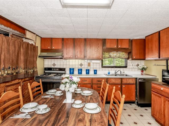 49 Durand Rd