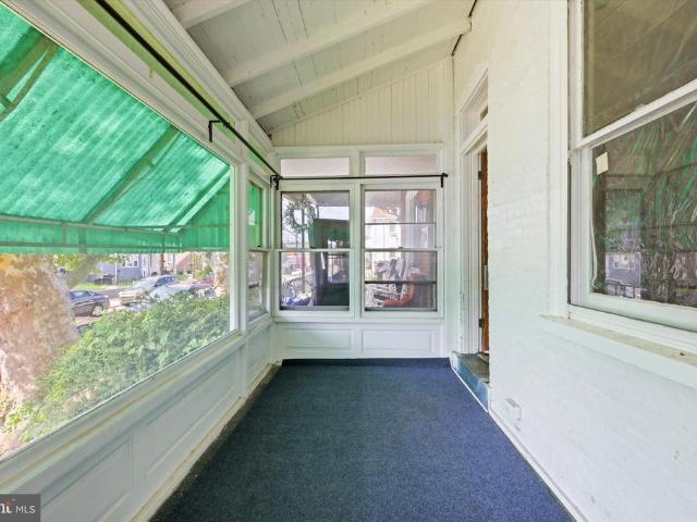 49 E Madison Avenue