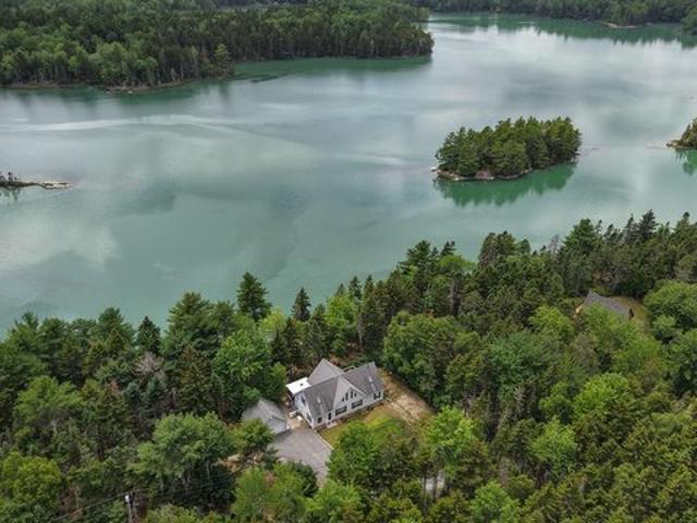 49 Falcon Ln, Lamoine, ME 04605