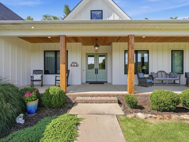 49 Goshen Valley Dr