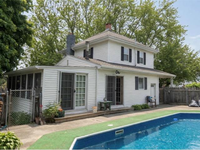 49 Grinell Avenue