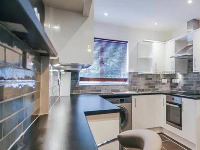 49 Hazelwell Street, Stirchley, B30 2JX, United Kingdom | 2 bed apartment for rent #20532637 | Rentberry