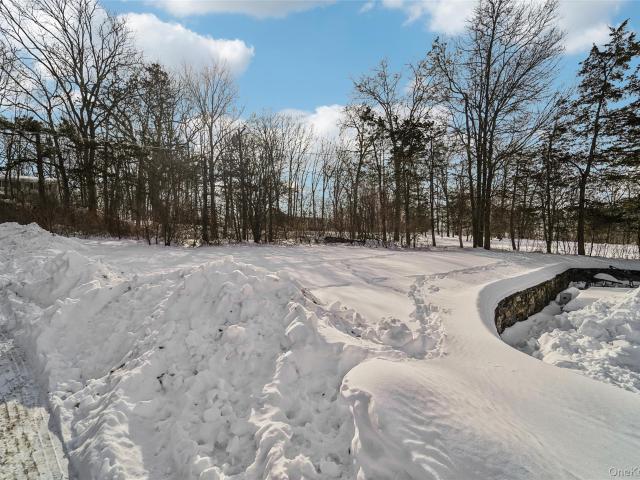 49 Helms Hill Rd, Washingtonville, NY 10992 | MLS #954810