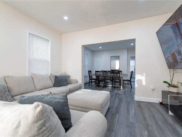 49 Hollis Street 1