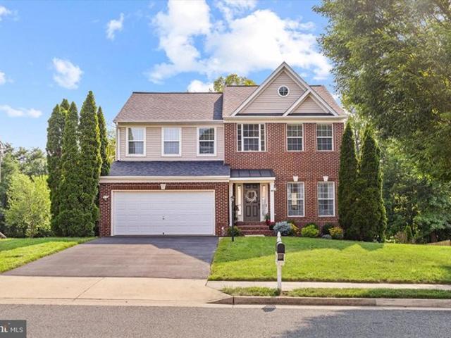 49 Hunton Dr, Fredericksburg, VA 22405