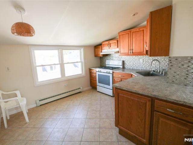 49 Jordan Avenue # #2