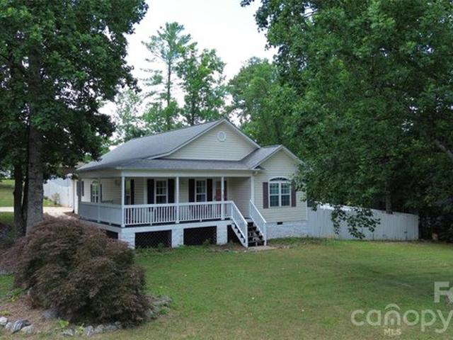 49 Laurel St, Granite Falls, NC 28630