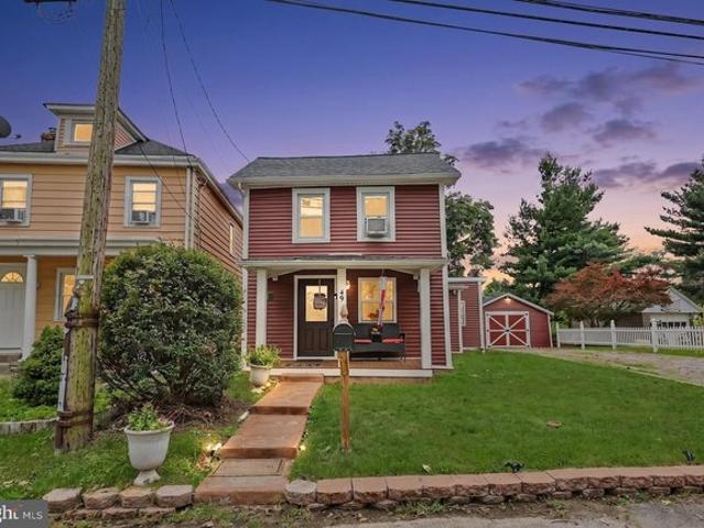49 Martins Ln, Hamilton, NJ 08620