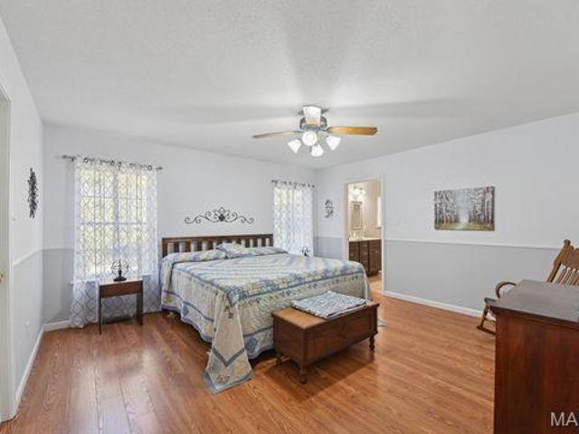 49 Monte Rosa Dr, De Soto, MO 63020 | MLS #26003