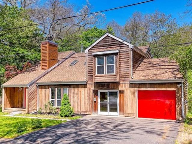 49 Morton Ave, Monroe, NJ 08831