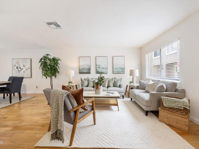 49 N Parkwood Avenue 10
